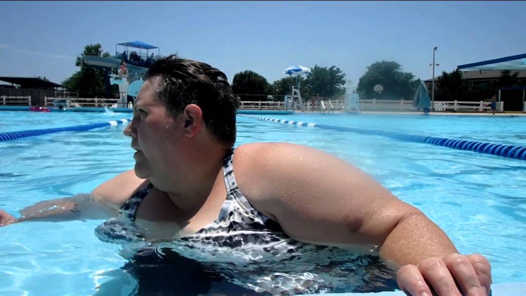 Swimming at the pool Getting a Tan - YouTube