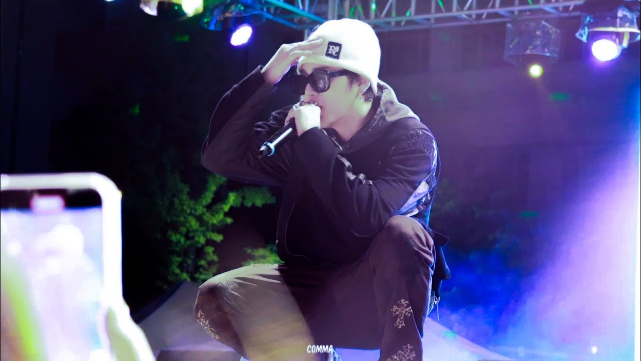 230921 지코(ZICO) - Artist [한국외대 축제] - YouTube