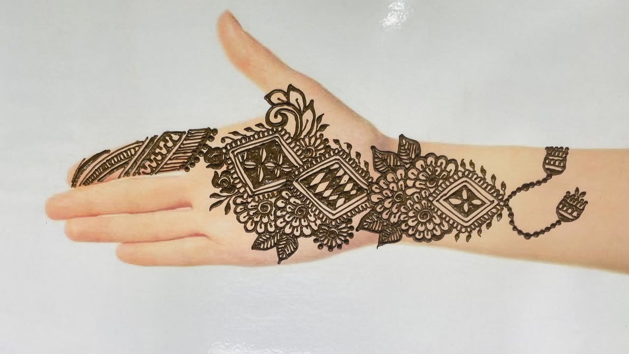 “2024’s Most Stunning Square Mehndi Design | Easy Step-by-Step Tutorial ...