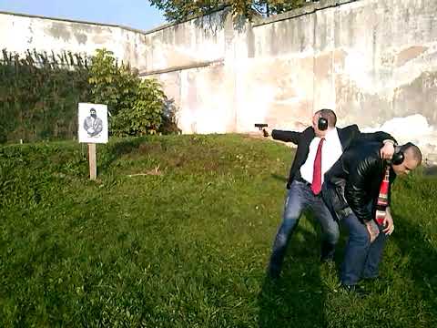 RONIN VIP close protection course - YouTube