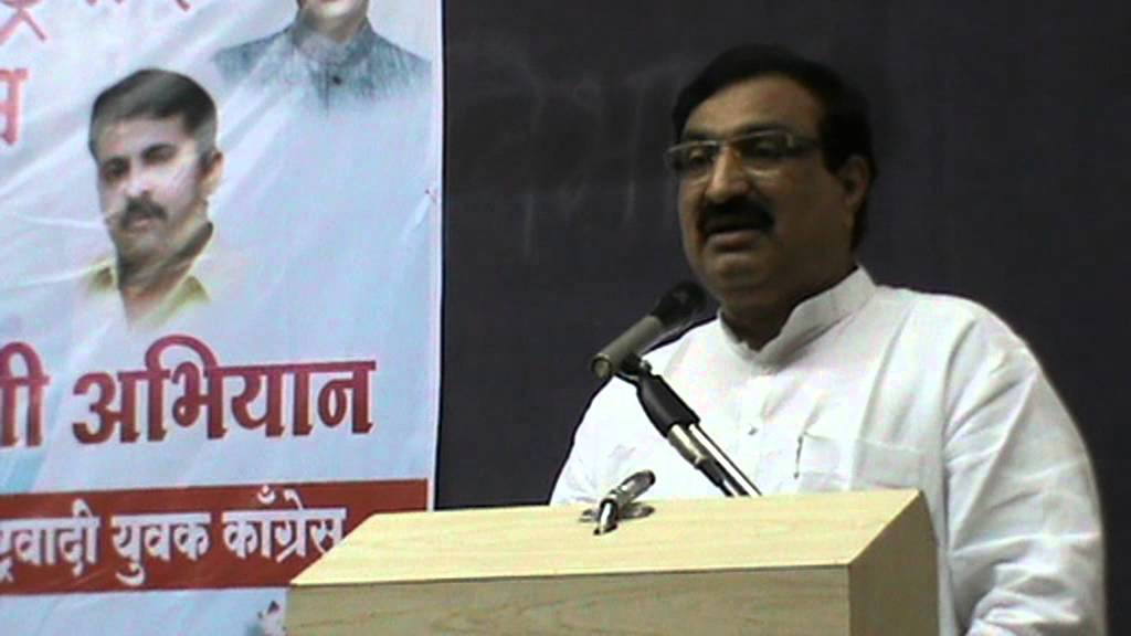umesh patil speech in solapur padvidhar mitting part-2 - YouTube