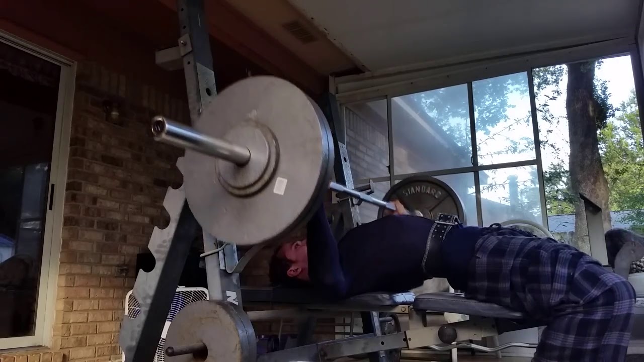 Bench Press 240 Pounds Single - YouTube