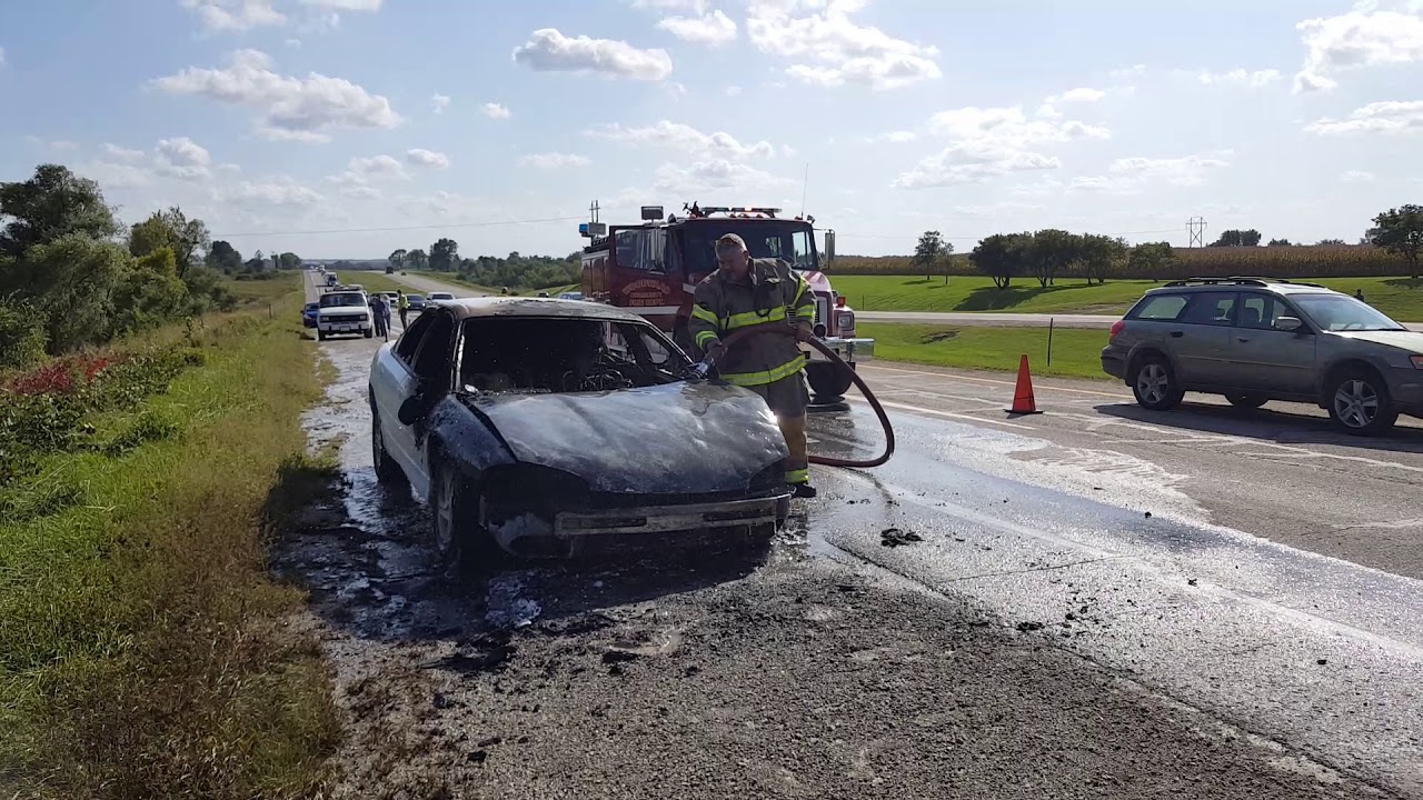 Car fire on Iowa Highway 141 - YouTube