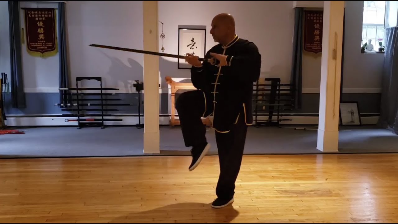 Master Randy Elia performs Yang Style Tai Chi Dao with Double Dragon ...