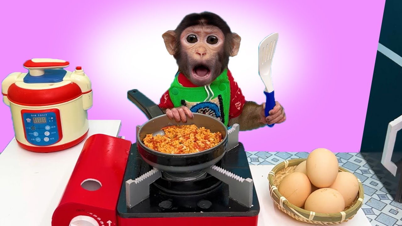 Monkey BeBe come in to collect duck eggs for breakfast and go to rescue ...