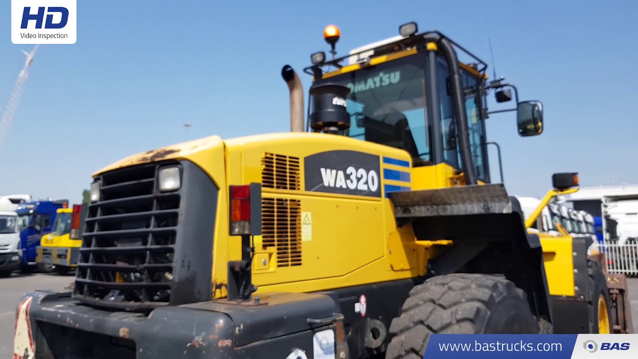 70111129 Komatsu WA320-5 - YouTube
