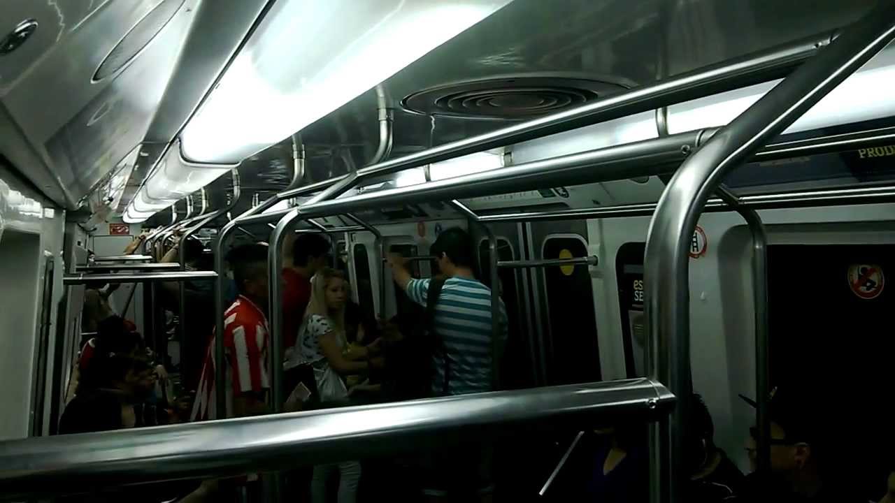 Buenos Aires subway (Subte). Línea D between Tribunales and Callao ...