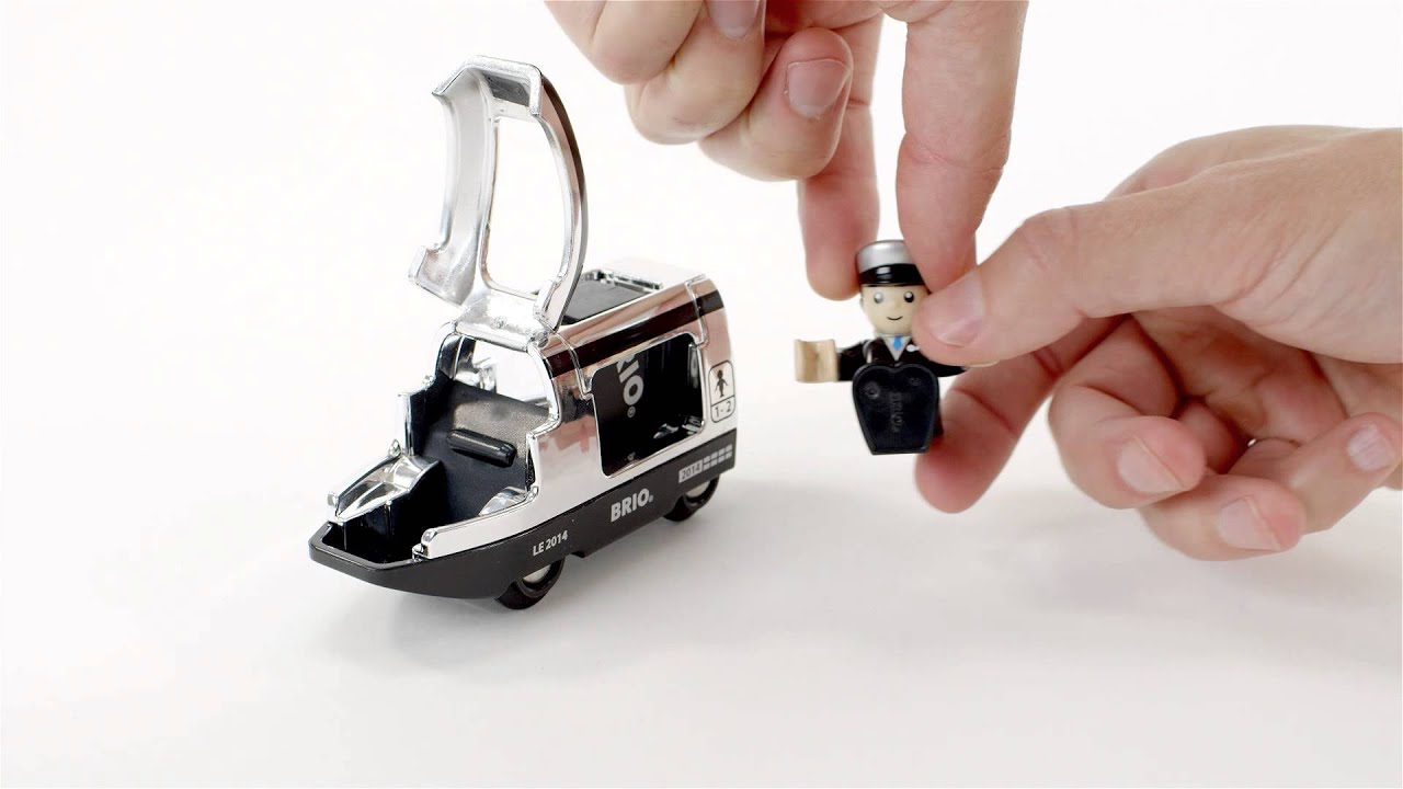 BRIO World - 33816 Limited Edition 2014 Travel Train - YouTube