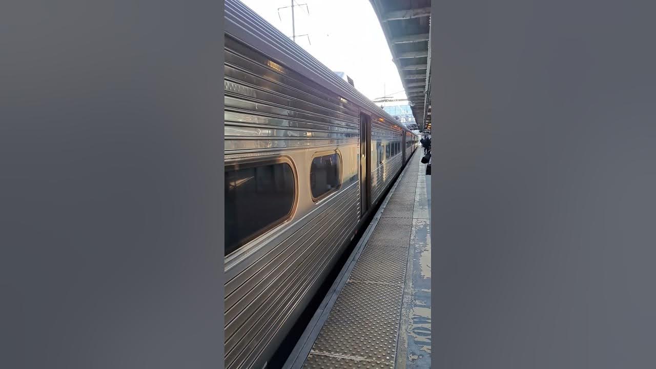 NJT Arrow III train entering and leaving Trenton Transit Center - YouTube