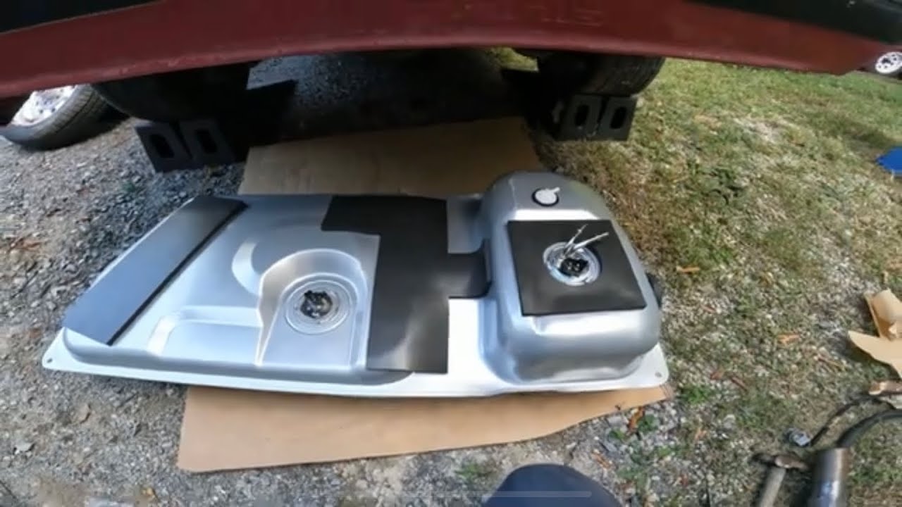 LMR Fuel Tank kit overview & install PT2 - YouTube