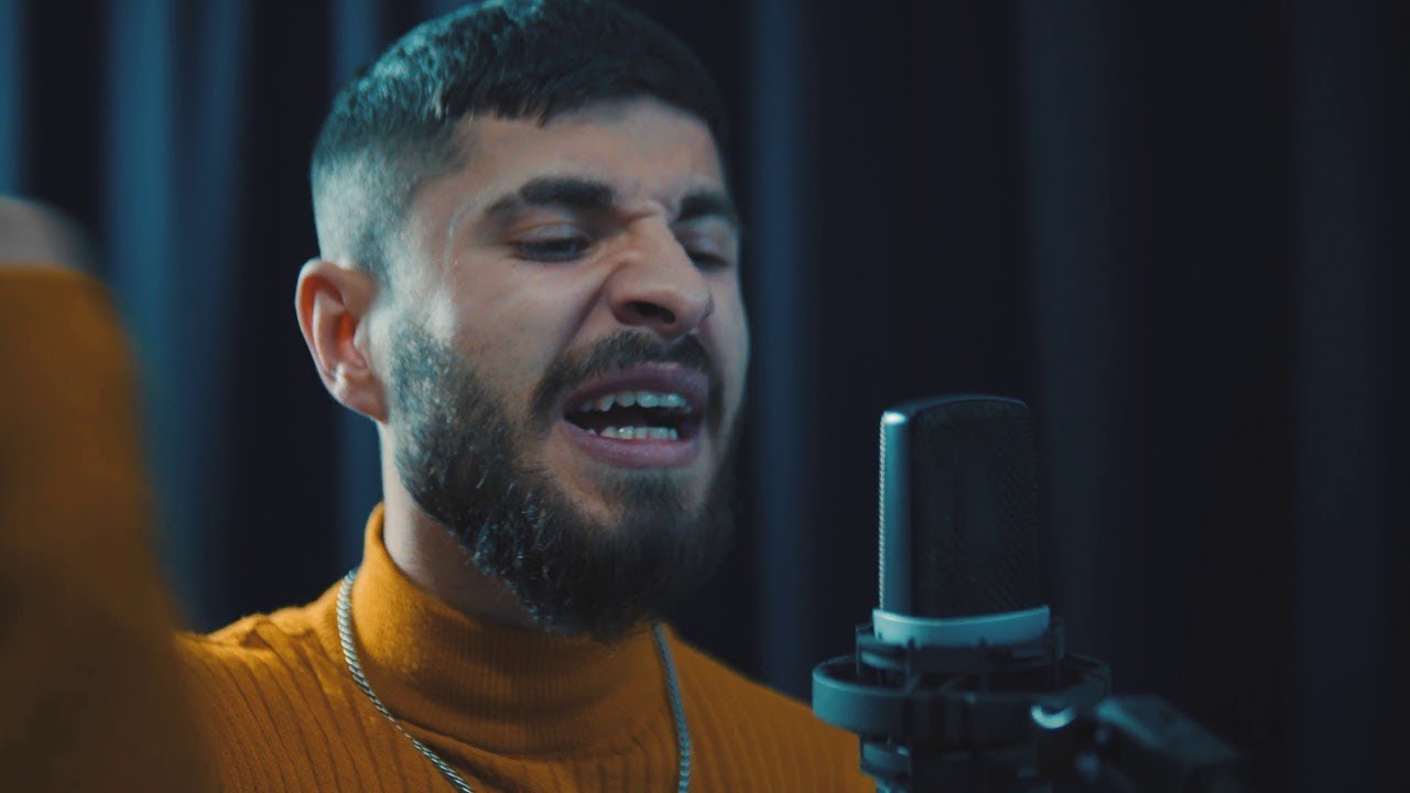 Emrow feat. Amort - First Class - YouTube