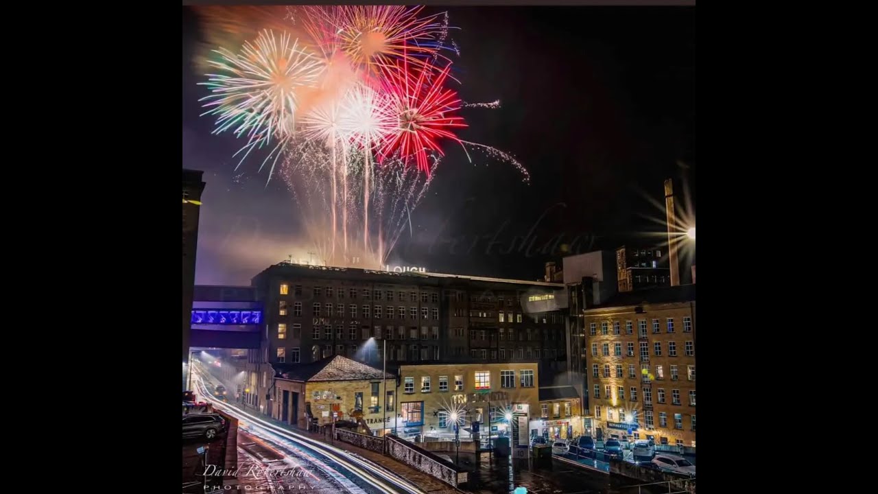 Optimum Fireworks - Dean Clough Halifax Bonfire Display 2023 - YouTube