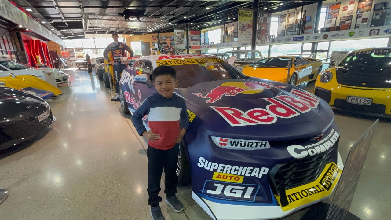 Highlands Motorsport Park in Cromwell - YouTube