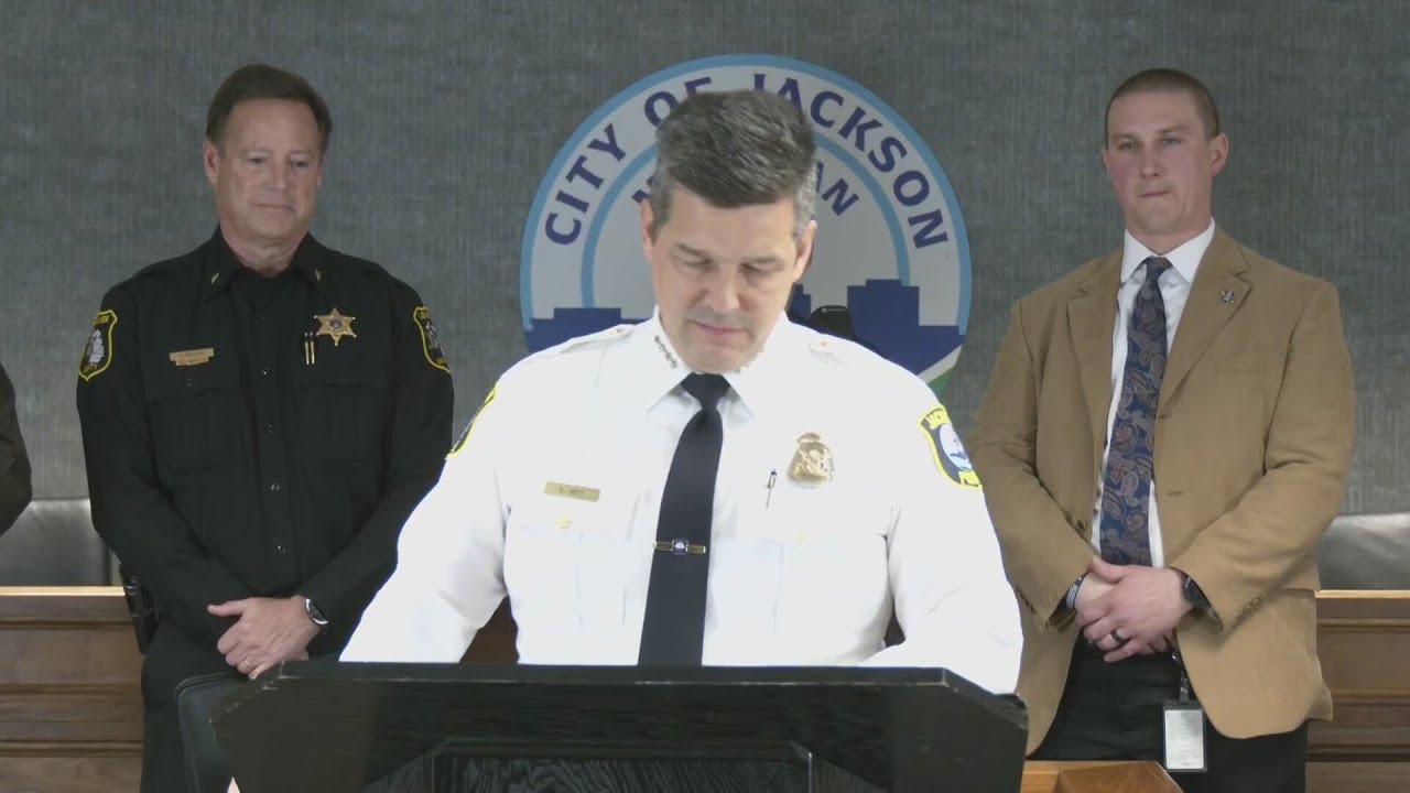 Officials to talk about deadly police shooting, chase in Jackson - YouTube