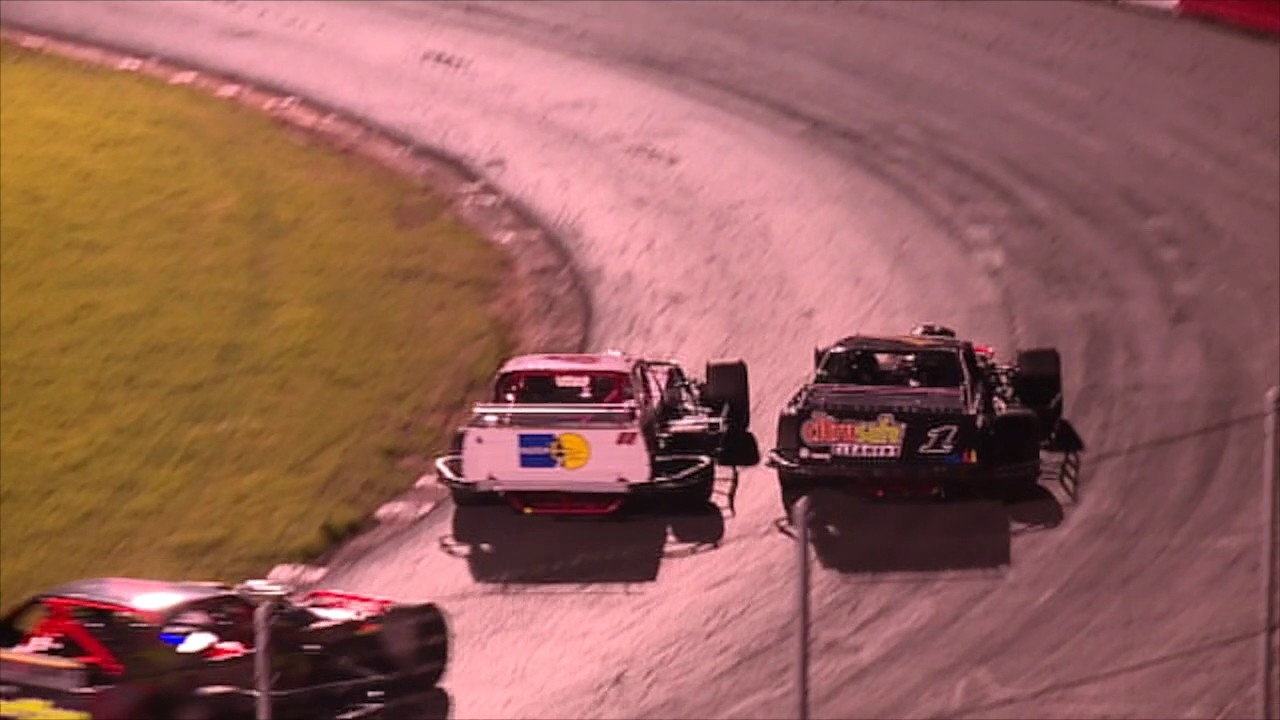 Bowman Gray Racing - MODIFIEDS 5-6-17 - YouTube