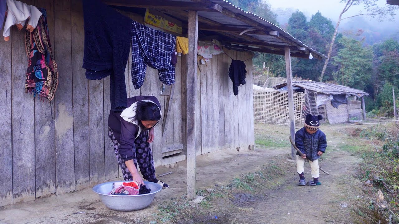 village family in Nepal || a family in the jungle farm house || life in ...