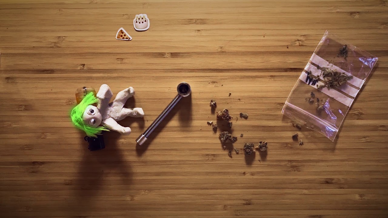 Stop motion clip - A funny stopmotion video about weed - YouTube