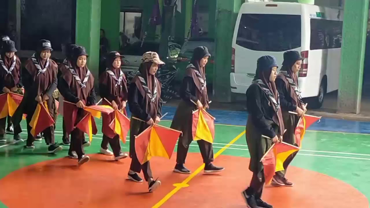 PRAMUKA || SEMAPHORE DANCE || PONDOK PESANTREN DAARUL SHAFA - YouTube