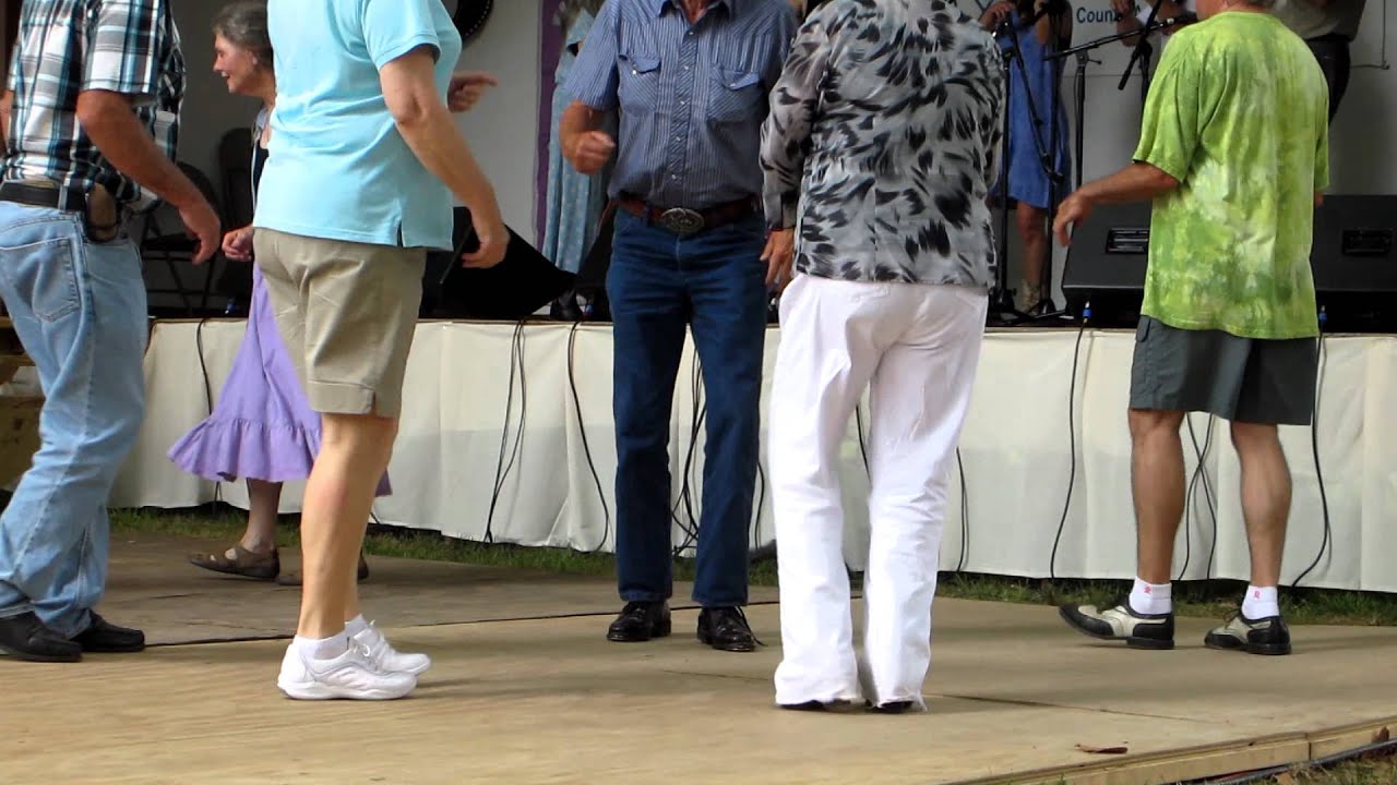 North Carolina Bluegrass and Clogging - YouTube