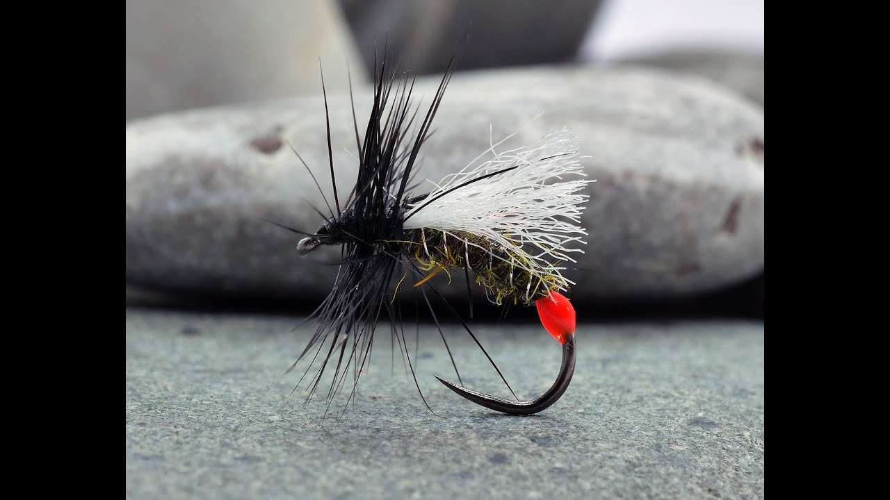 Tying a General Emerging Nymph Pattern for River Fishing - YouTube
