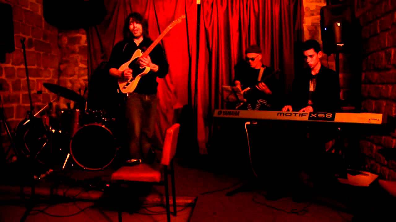 STEPHANE GUERY (INSONNANCE) / HUMPTY DUMPTY - YouTube