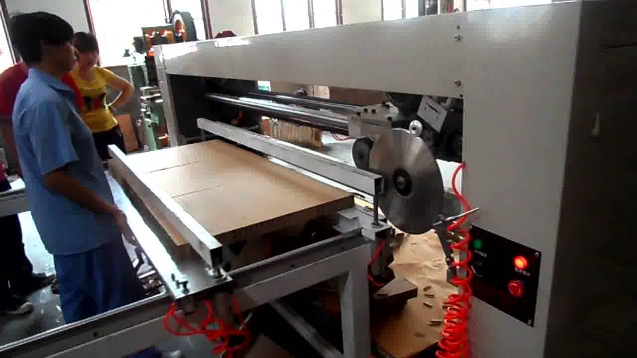 honeycomb paperboard cutting machine - YouTube
