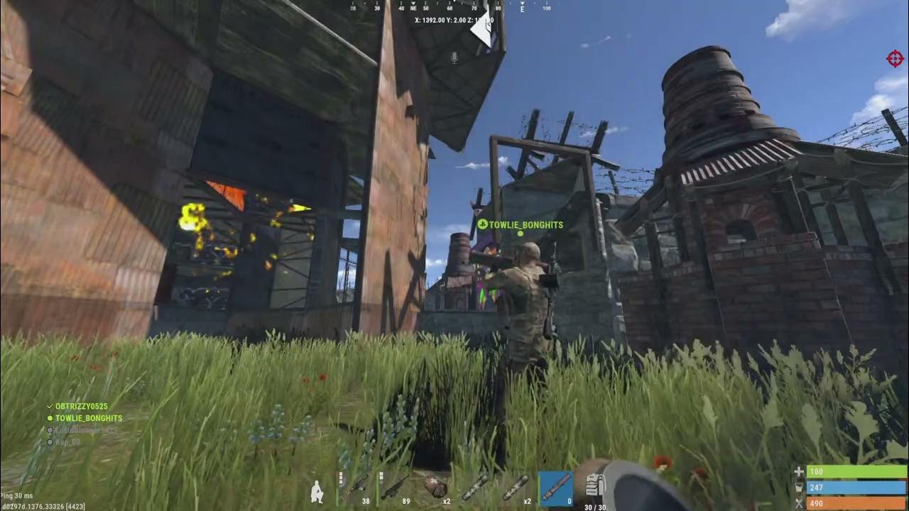 Rust Console Jackpot in decaying base!! - YouTube