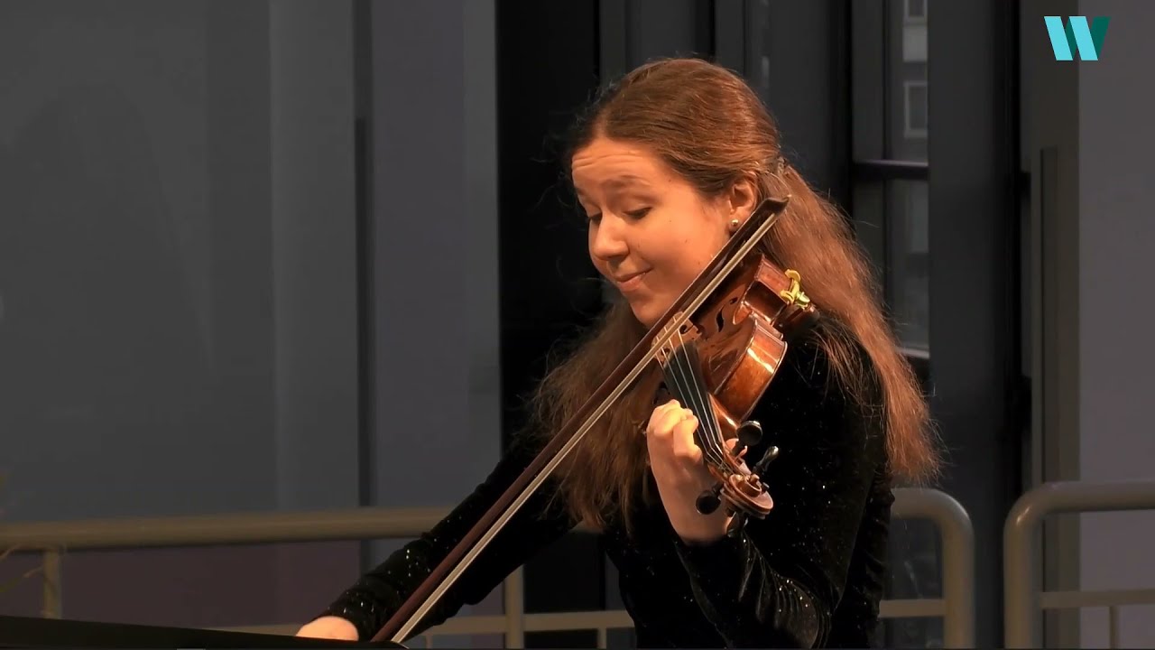 Justina Maria la Cour 3 april 2021 - YouTube