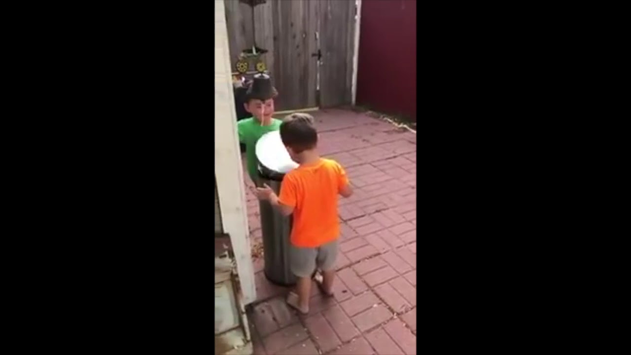 Kids playng with a trash can - YouTube