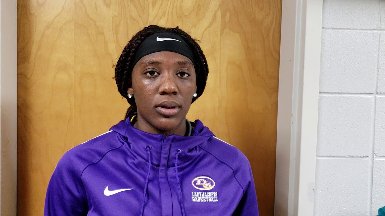 Denham Springs' Desiree Jones - YouTube