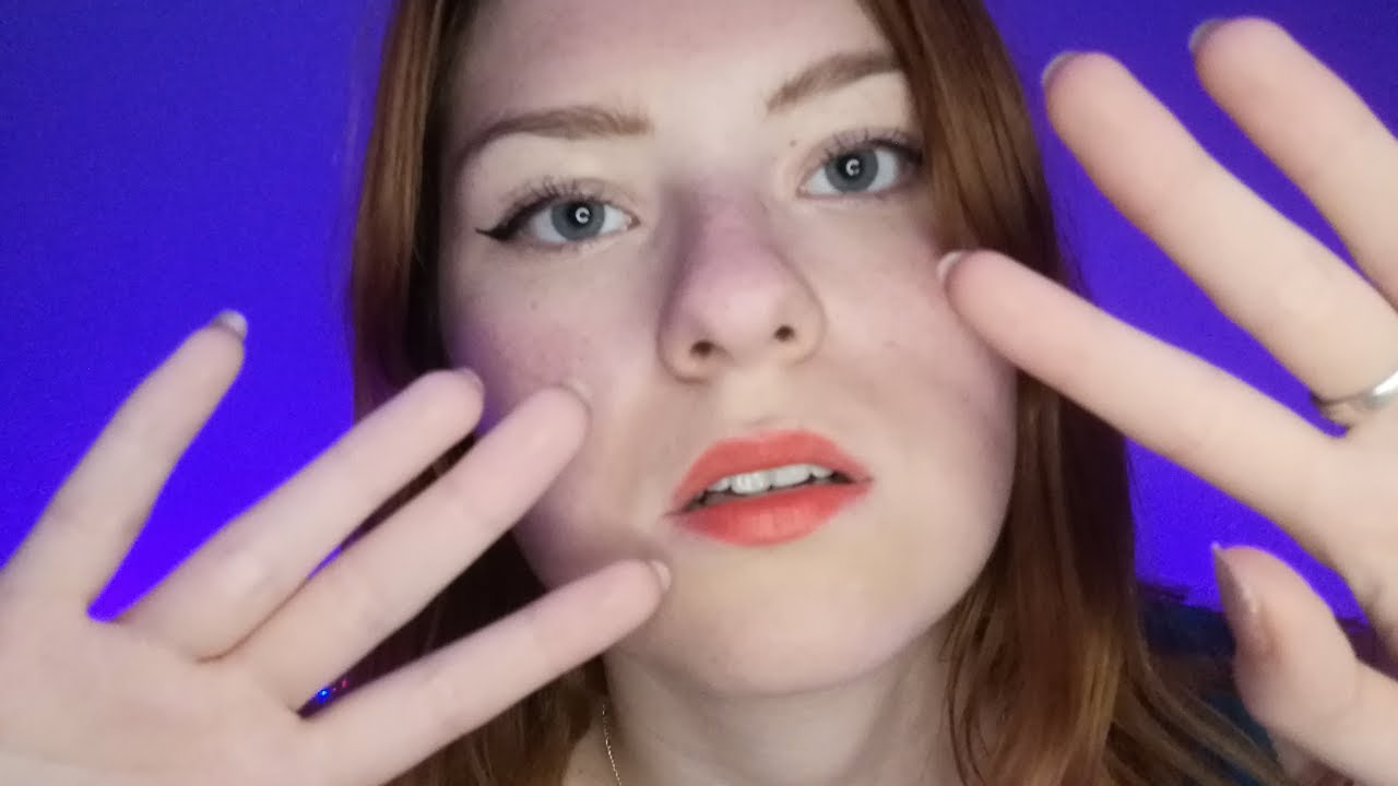 ASMR FR INSPECTION VISAGE (face inspection, hand movements, whispering ...