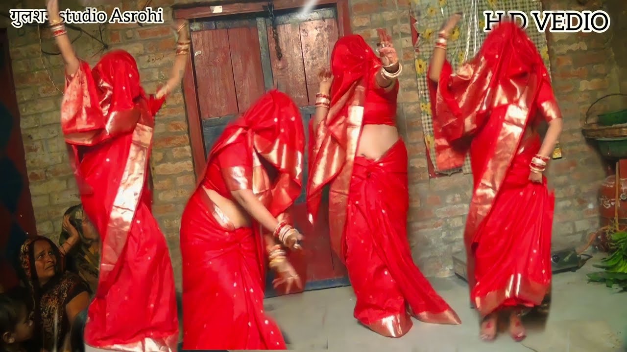 m नीकों लगे गोरी तेरे #गले को हरवा नी को@ लगे लाल साड़ी वाली भाभी का ...
