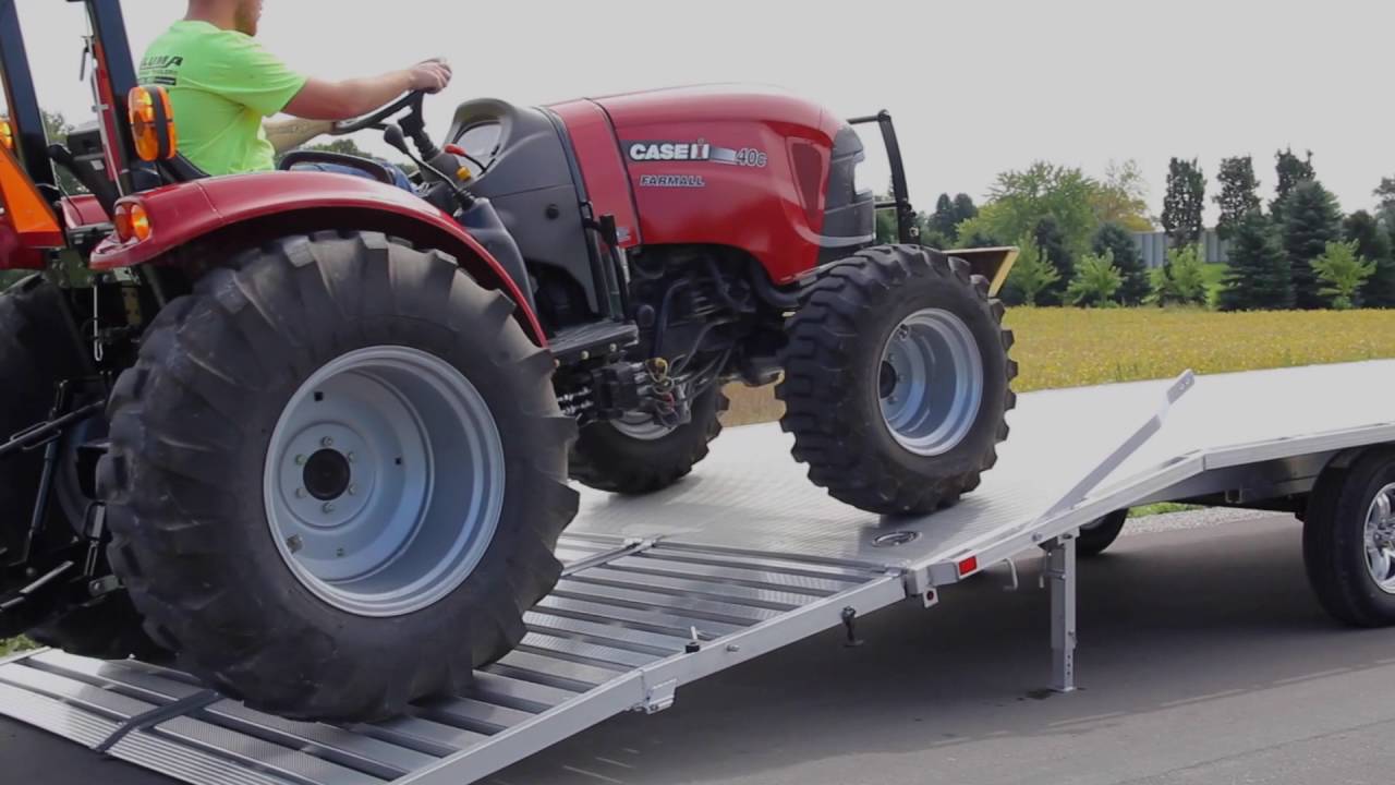 Aluma - 1024 Tandem Utility Trailer - Case Tractor - YouTube