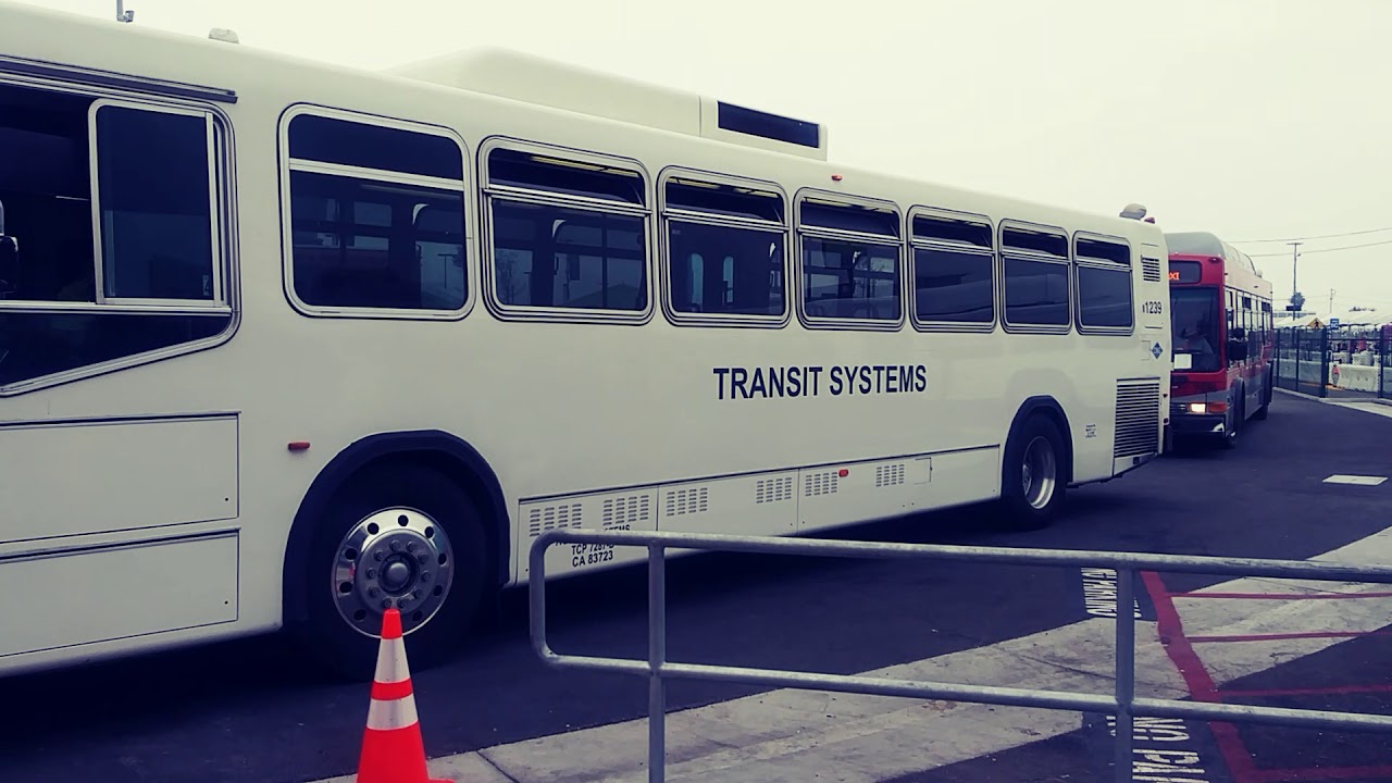 LAX-it bus shuttles - YouTube