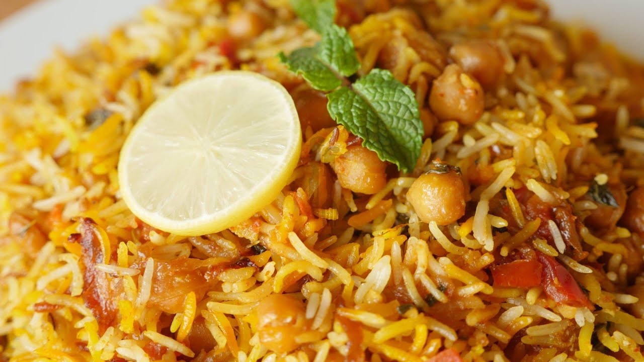 chola biryani recipe | versatile cooking - YouTube