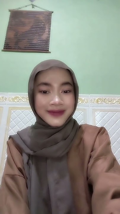 tugas bahasa inggris "introduction my self" Adelia Dita Rosanti (PGSD) - YouTube