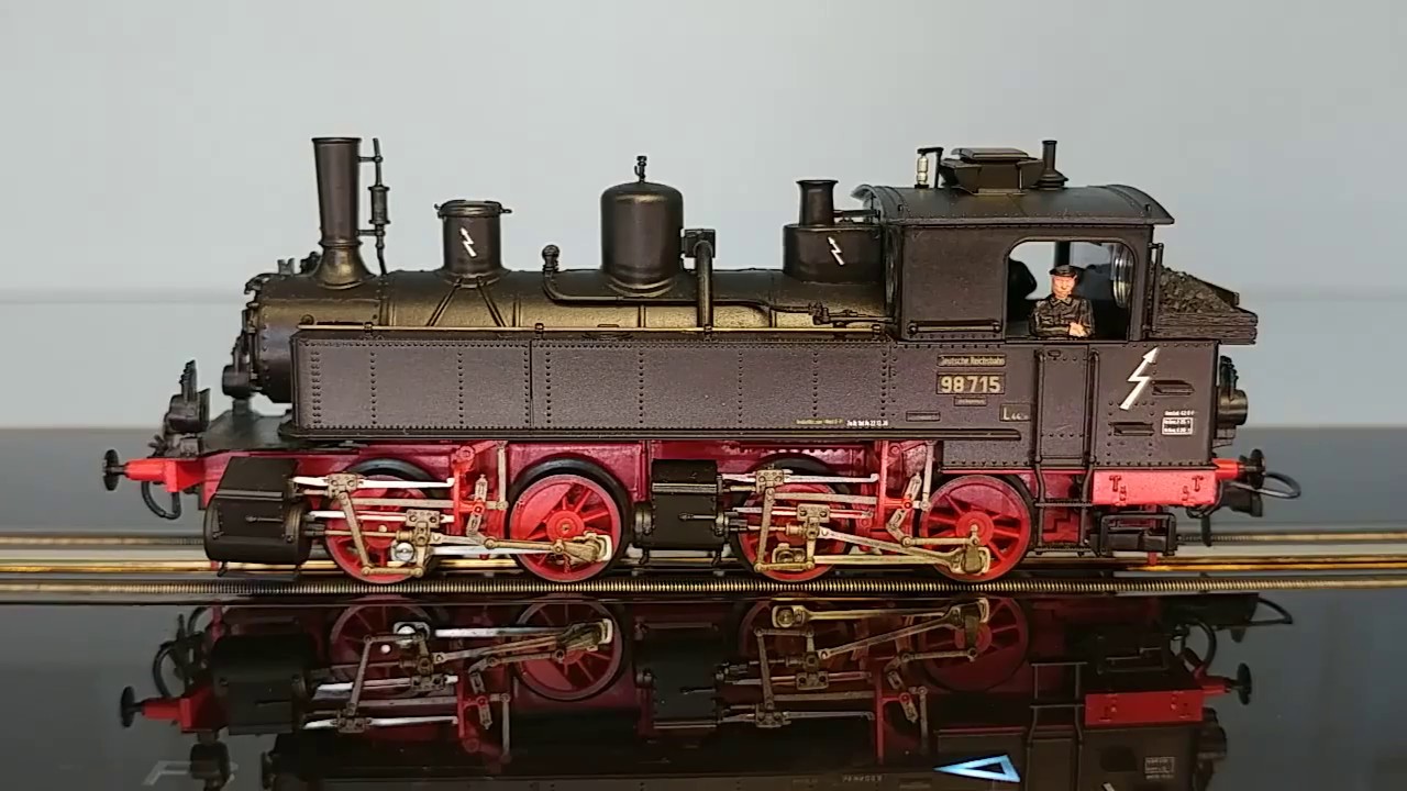 Modellbahn H0 Baureihe 98 Roco 43282 BR 98 715 DRG auf dem Smartrail ...