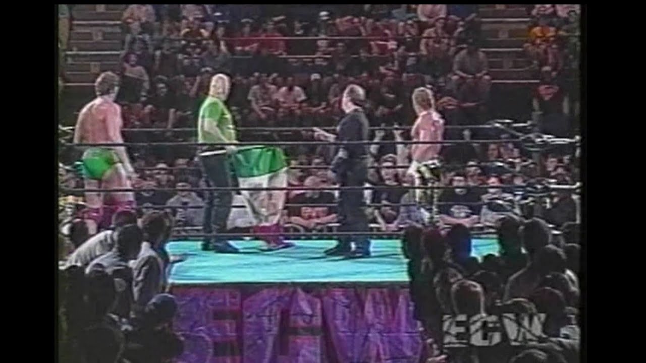 Jerry Lynn vs. Tracy Smothers...(ECW 1999) - YouTube