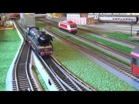 ROCO BR10 Dynamic (Syncro) Smoke & Sound - YouTube