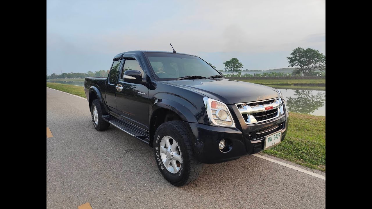 ISUZU D MAX 2 5 Hilander - YouTube