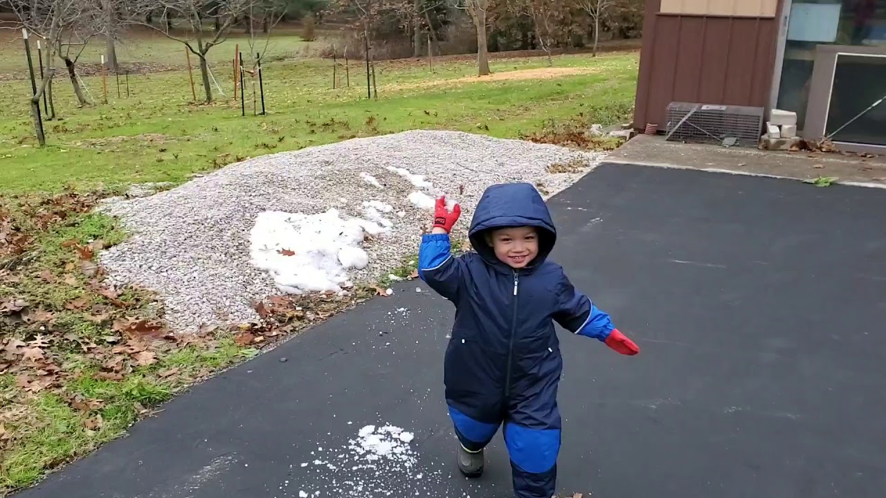 Playing Snow - YouTube