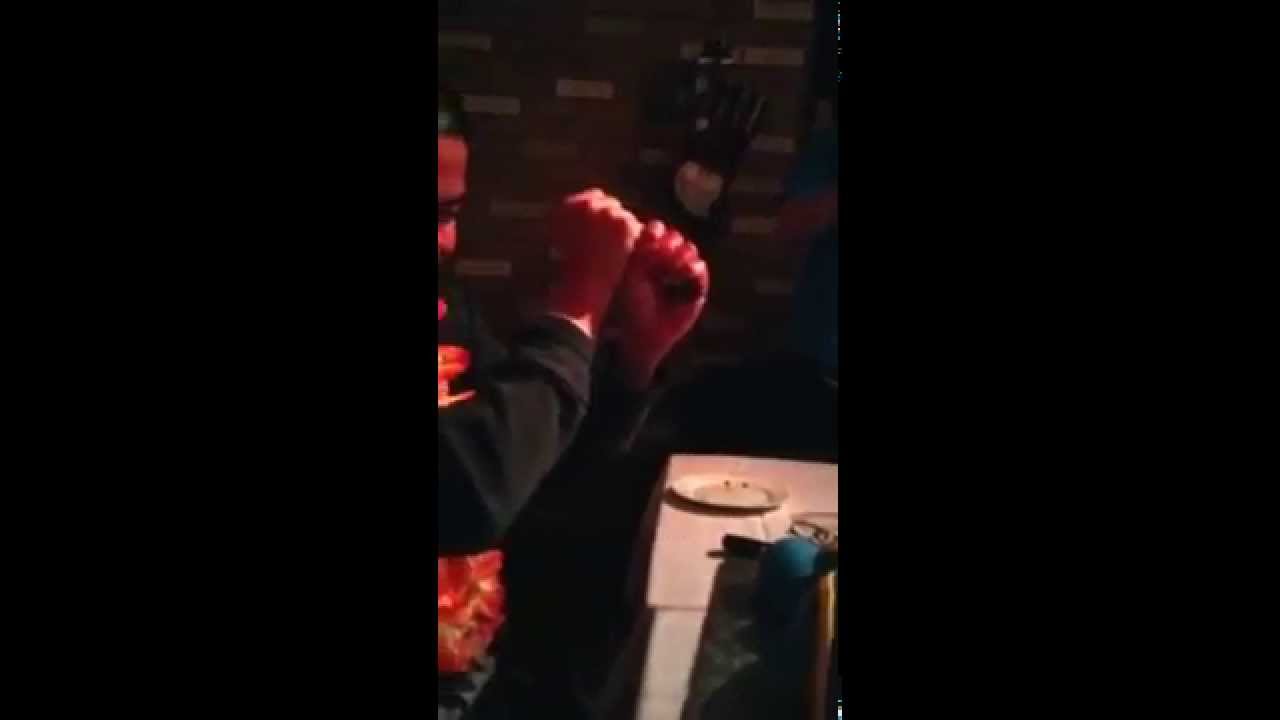 Pregnant Chun Li Cake - YouTube