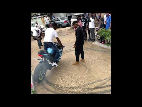 Daylight Stunts - Jamaica’s Finest Stunter🇯🇲 #2020 #BikeLife - YouTube