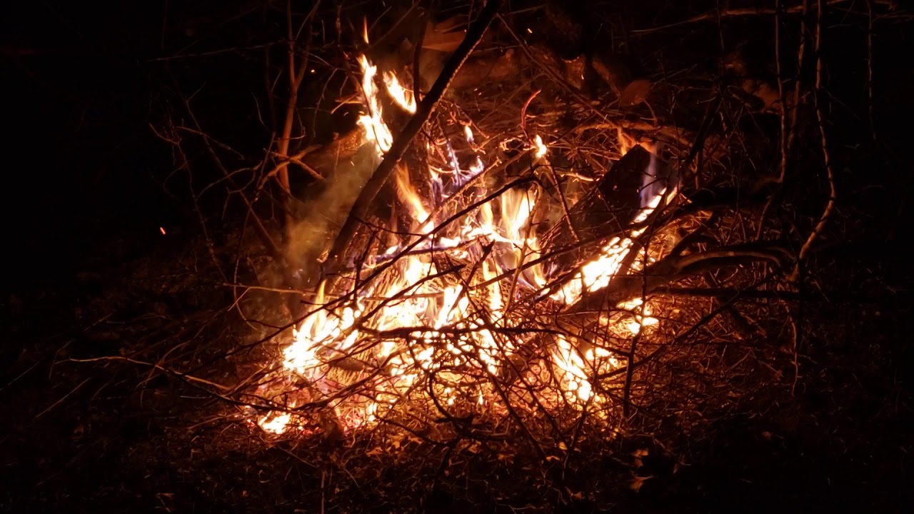 Crackling Sparking Fire Sounds and Sights ASMR - YouTube