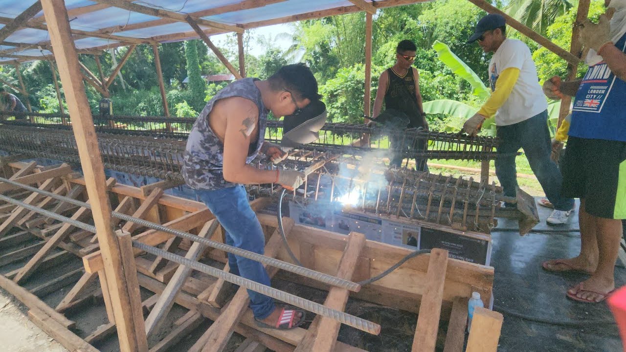 Building a Bridge in the Philippines - YouTube