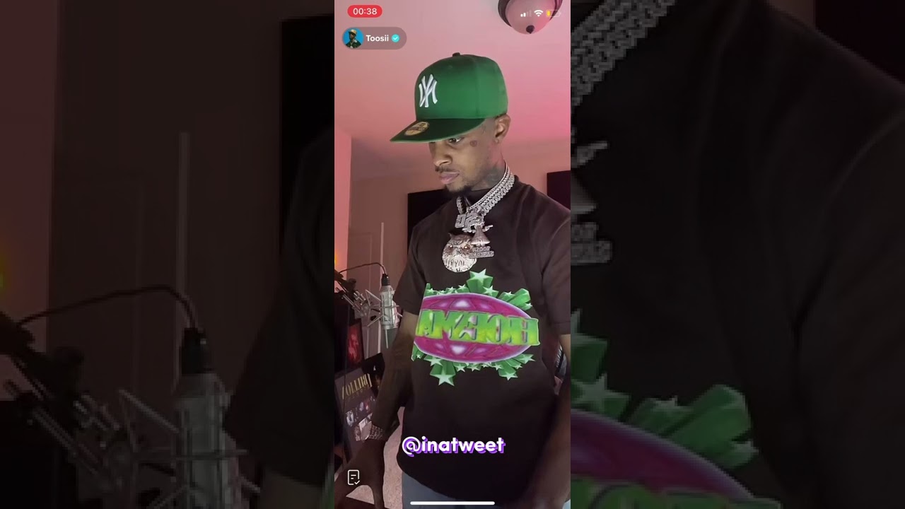 Toosii makes a song on TikTok Live - YouTube