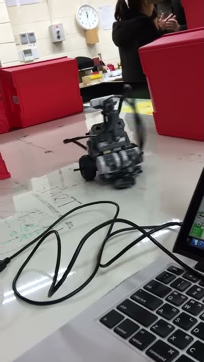 Robocup Challenge Ultrasonic Maze - YouTube