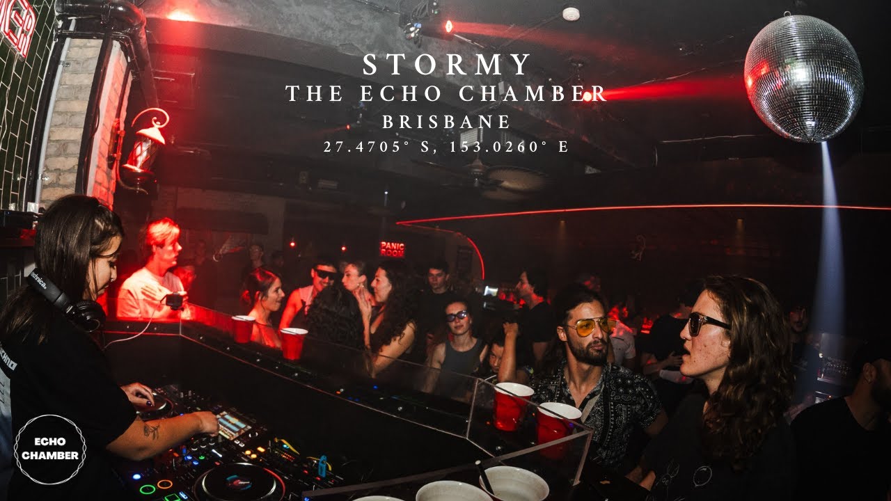 Raw Techno Set | Stormy in the echo chamber - YouTube