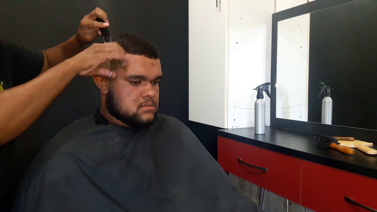 💈Maick Barbeiro em... corte de cabelo Disfarçado Barba Marcada👍 - YouTube