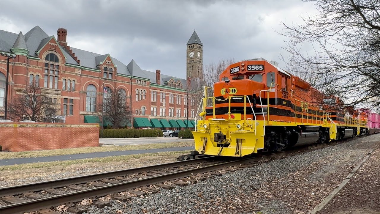 NS Dayton District- An experimental I & O Stack Train Uses NS Trackage ...
